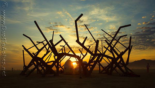 Menage a Trois by Robert Buchholz (sunrise) | Dust to Ashes